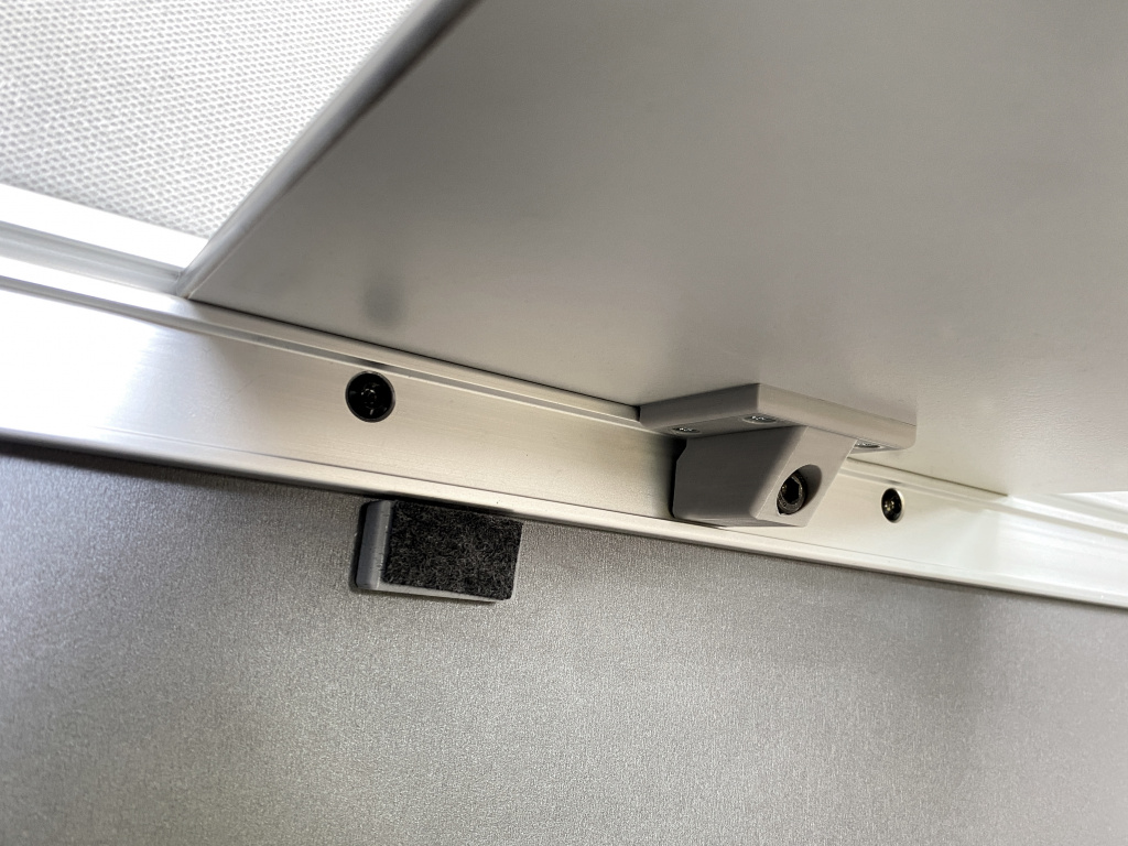Der Mini-Tisch für den VW Grand California – BugsCamper